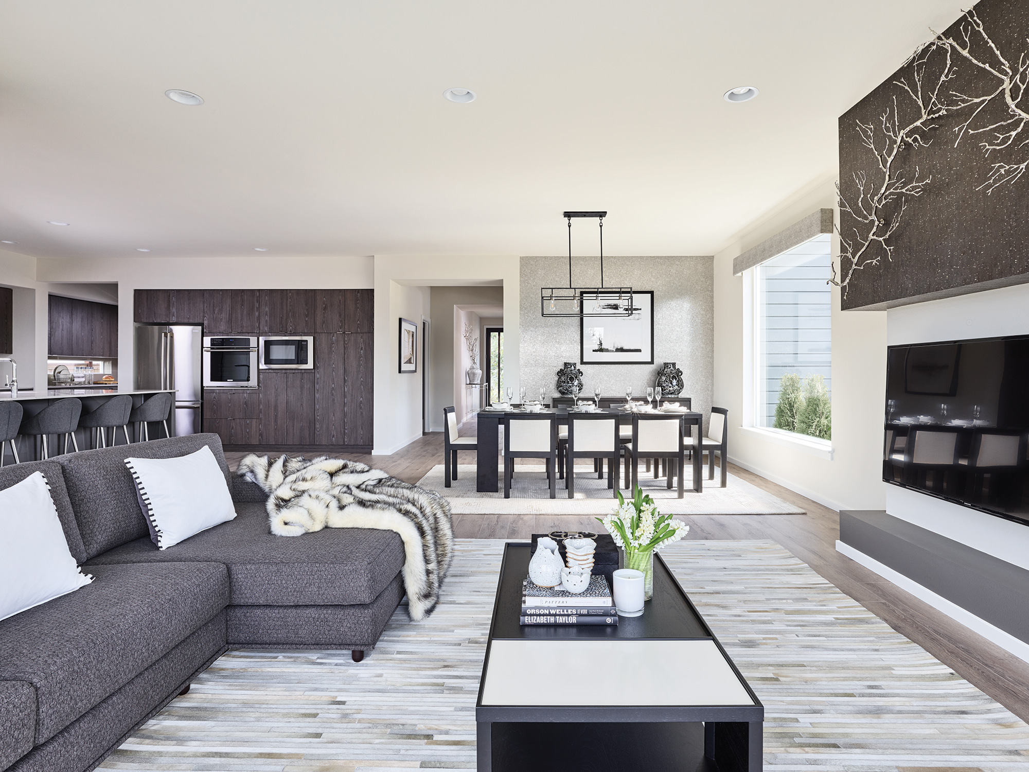 MainVue Homes at McCormick: Bringing You Closer to Your World - Live at ...